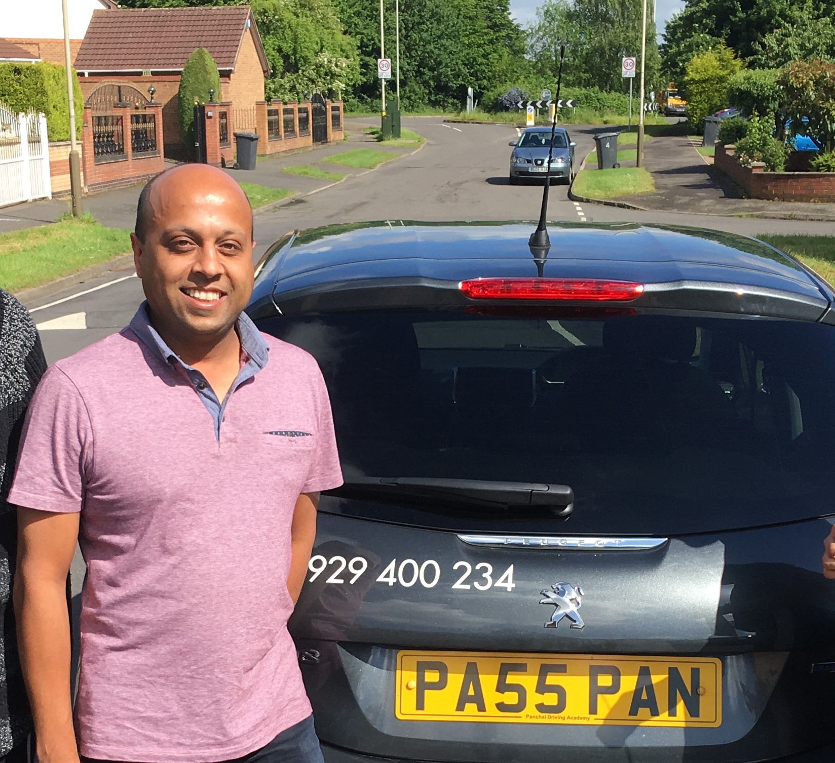 What to expect in your first driving lesson - Panchal Driving Academy ...